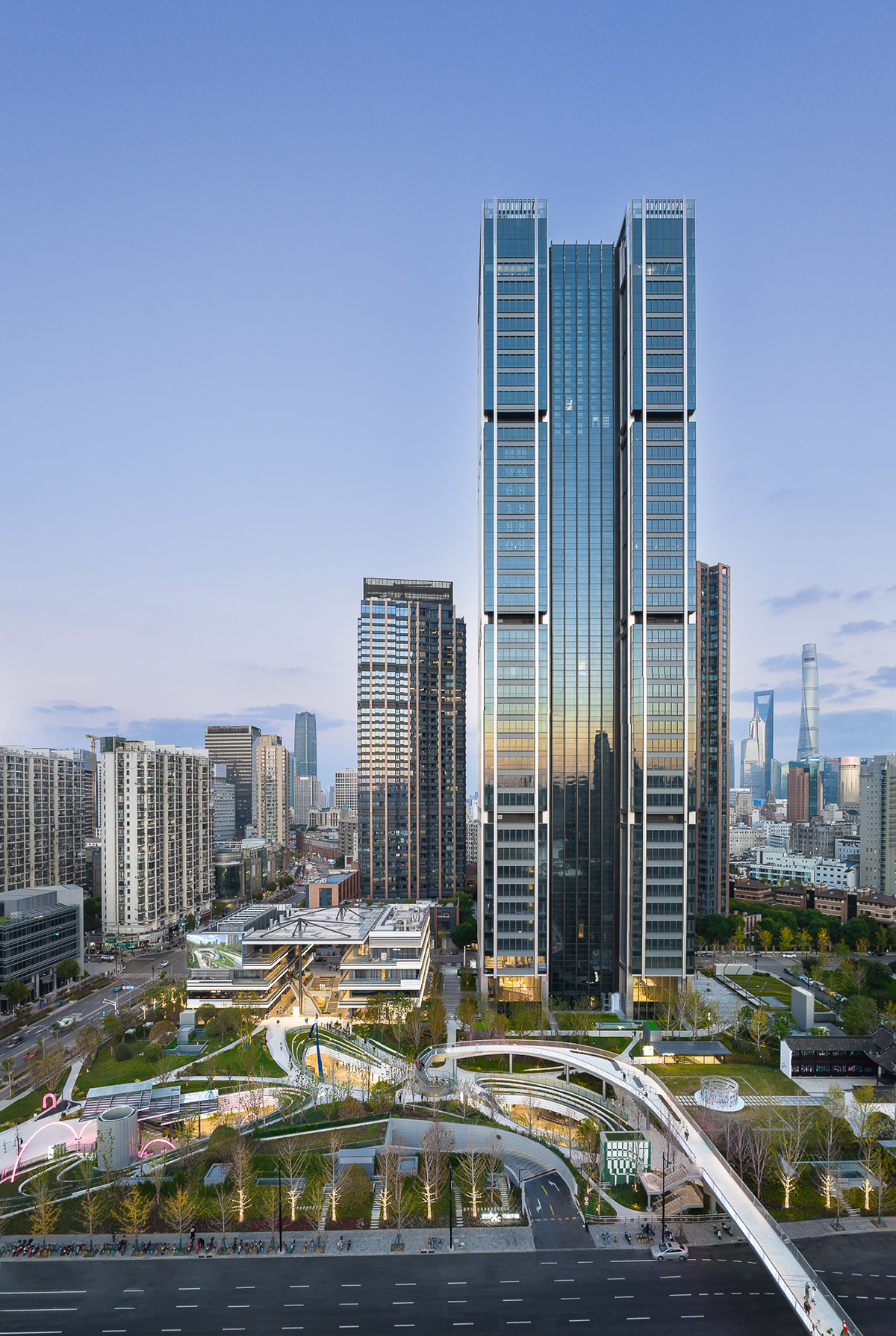 Shanghai Suhe MixC World by Kokaistudios - 谷德设计网