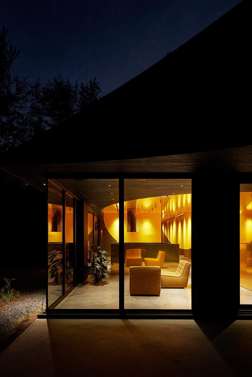 MEV Cabin by Jean Verville architectes - 谷德设计网