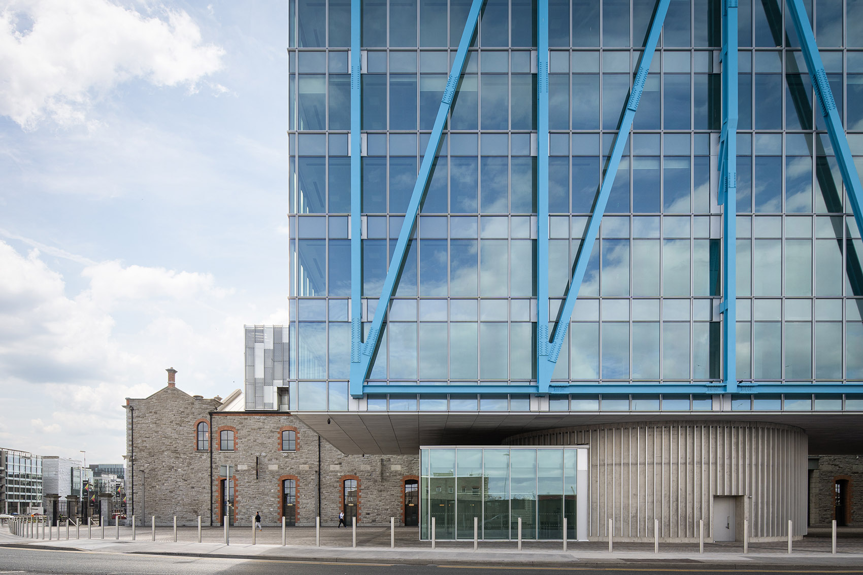 The EXO building by Shay Cleary Architects - 谷德设计网