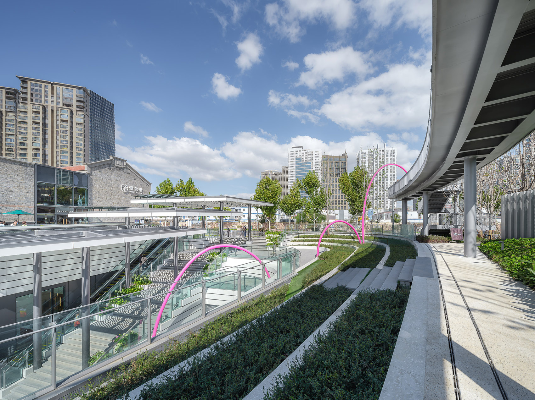 Shanghai Suhe MixC World by Kokaistudios - 谷德设计网