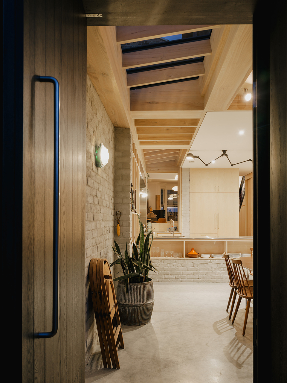 Magpie House by DGN Studio - 谷德设计网