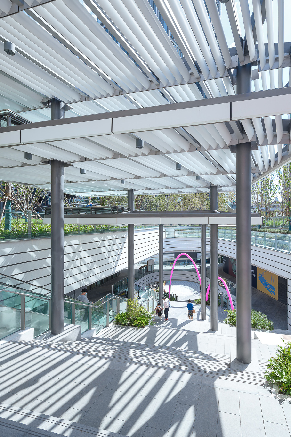 Shanghai Suhe MixC World by Kokaistudios - 谷德设计网