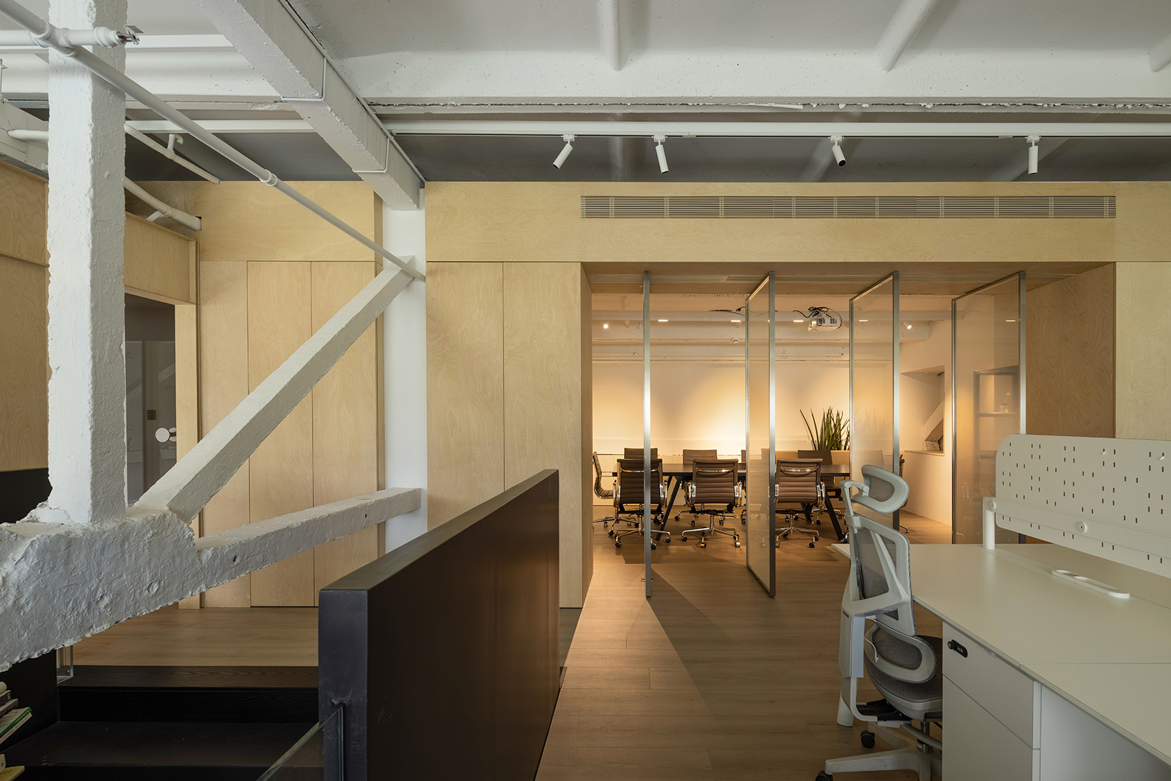 UNI-X Design Office, China by Uni-X Associates - 谷德设计网