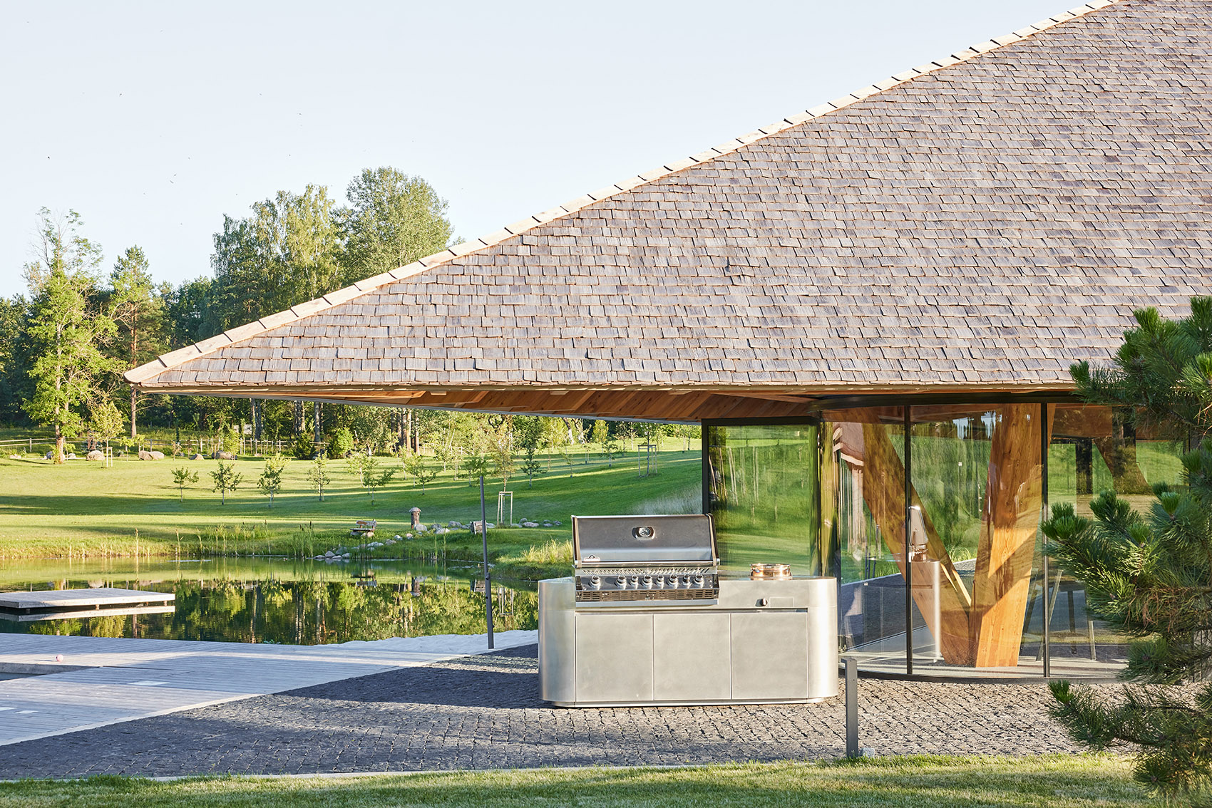 Poolhouse by HEIMA architects - 谷德设计网