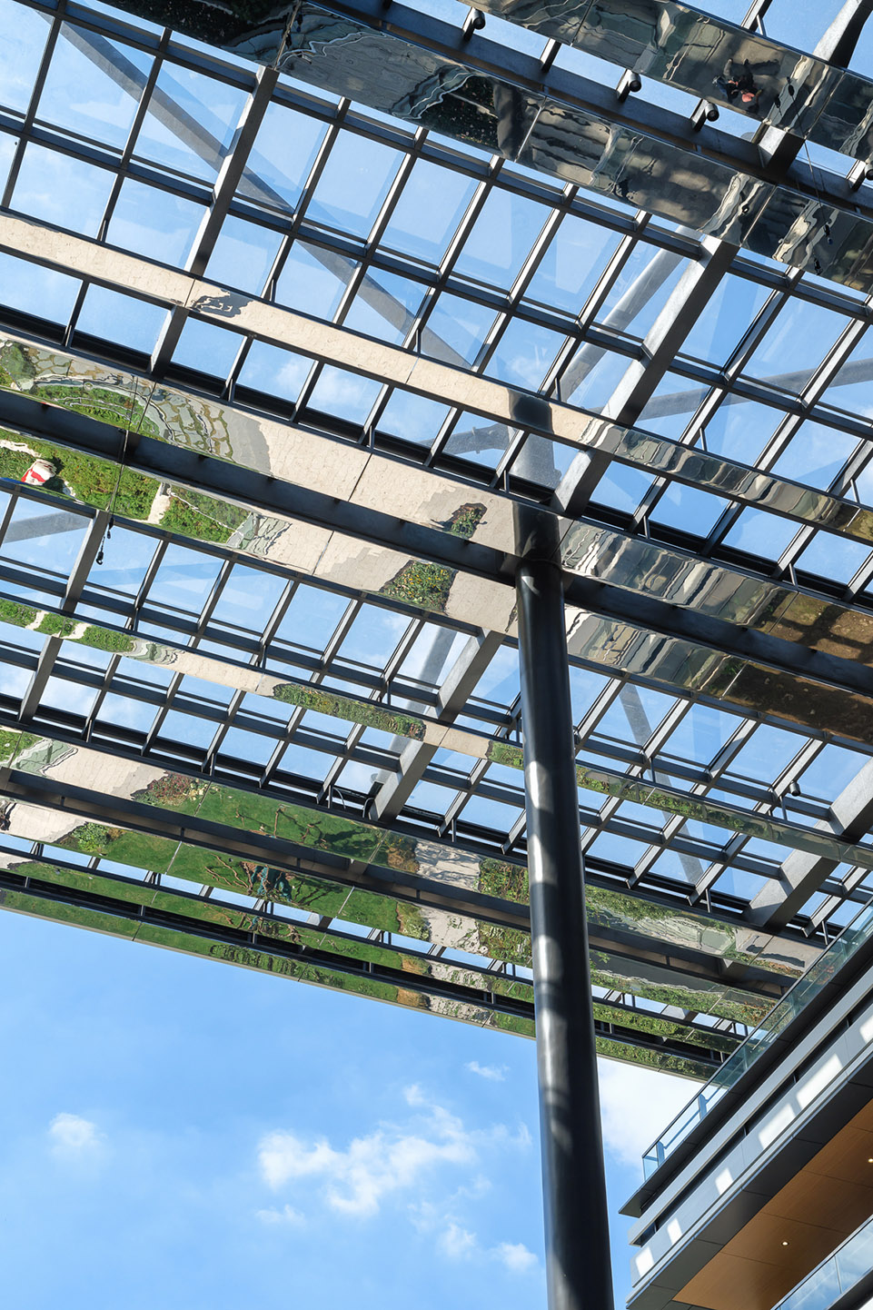 Shanghai Suhe MixC World by Kokaistudios - 谷德设计网