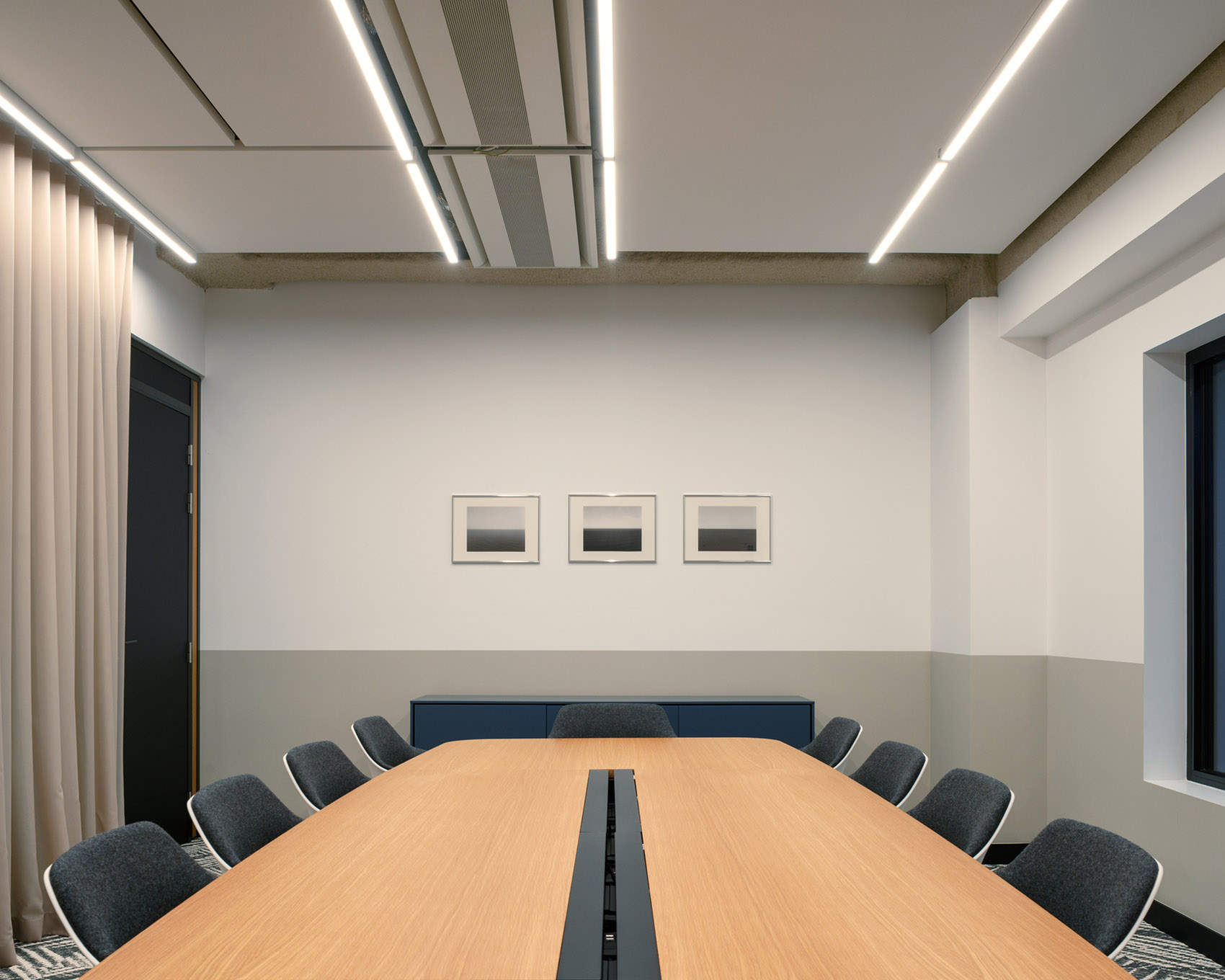 August Debouzy by studio razavi architecture - 谷德设计网