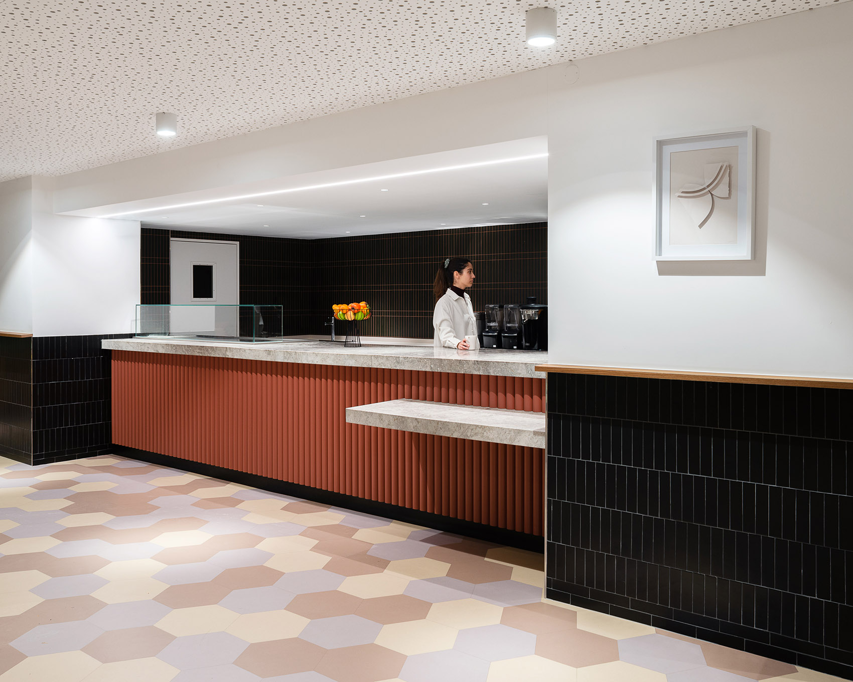 August Debouzy by studio razavi architecture - 谷德设计网