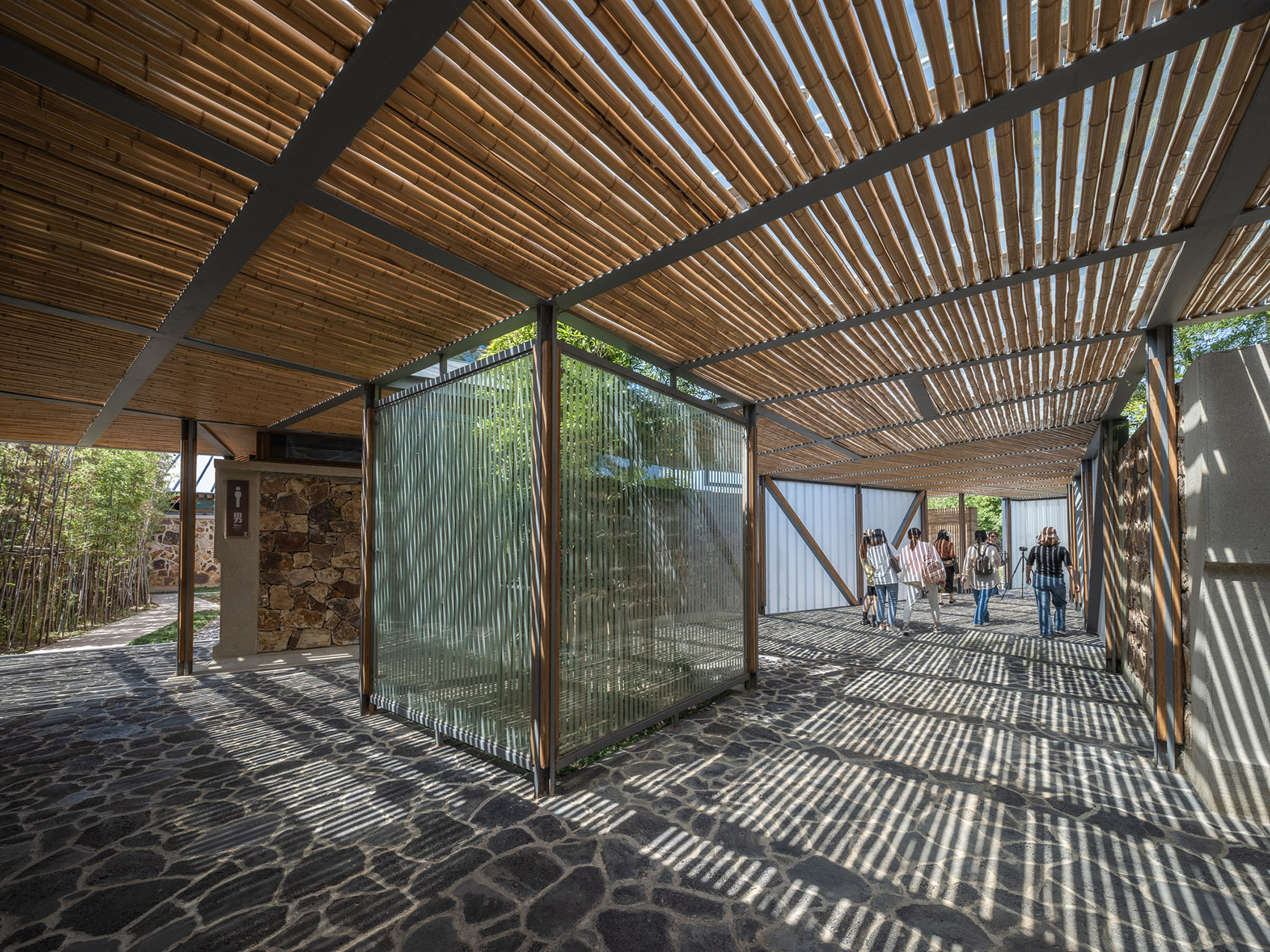 Tourist service station of Tangshan Ape Man Cave by Architectural Technology and Art studio ...