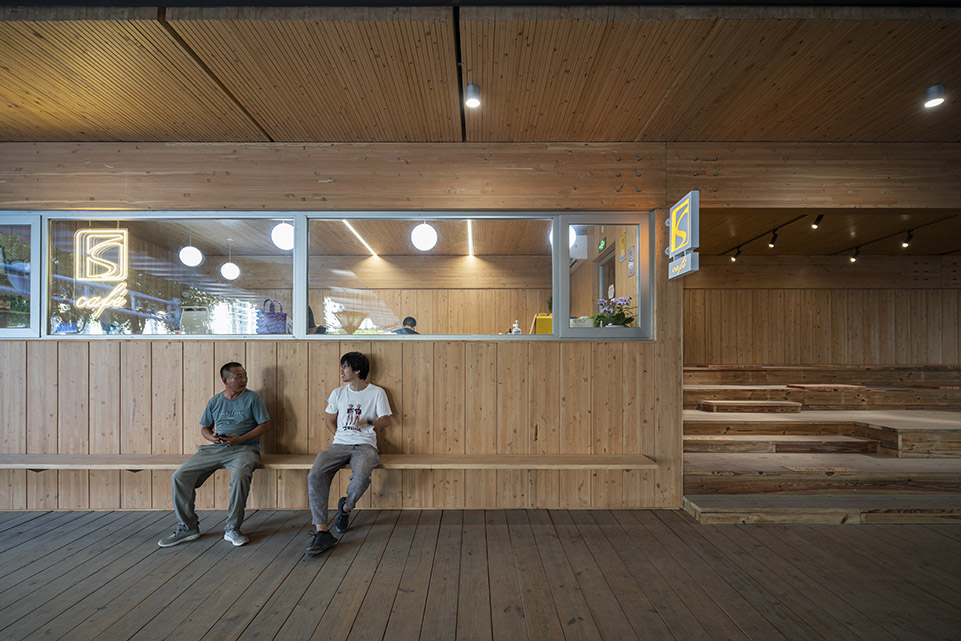 Service Station Under Wuning Road Bridge, Suzhou Creek, Shanghai by ...