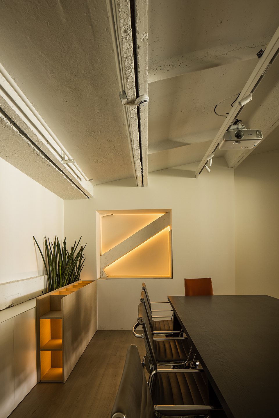 UNI-X Design Office, China by Uni-X Associates - 谷德设计网