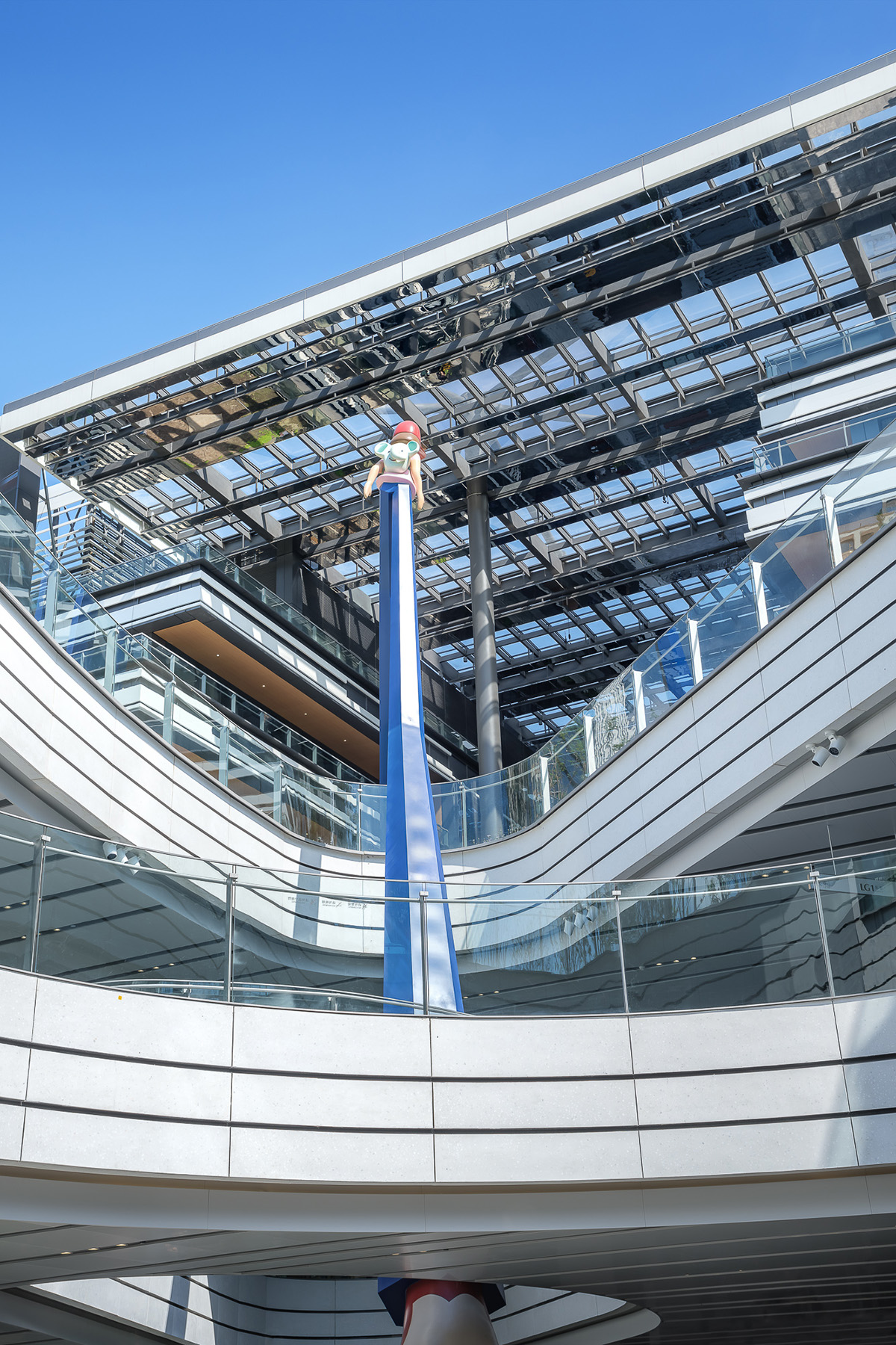 Shanghai Suhe MixC World by Kokaistudios - 谷德设计网