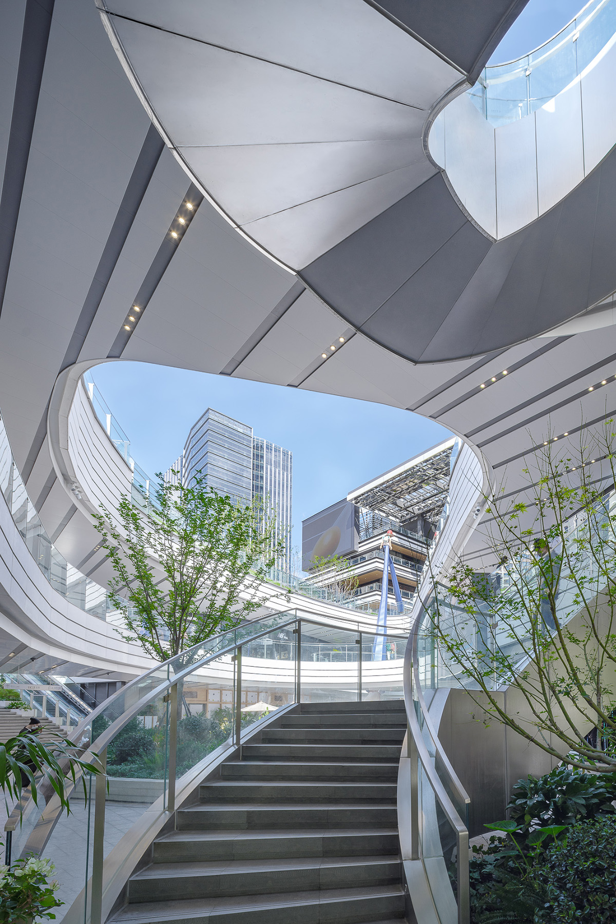 Shanghai Suhe MixC World by Kokaistudios - 谷德设计网