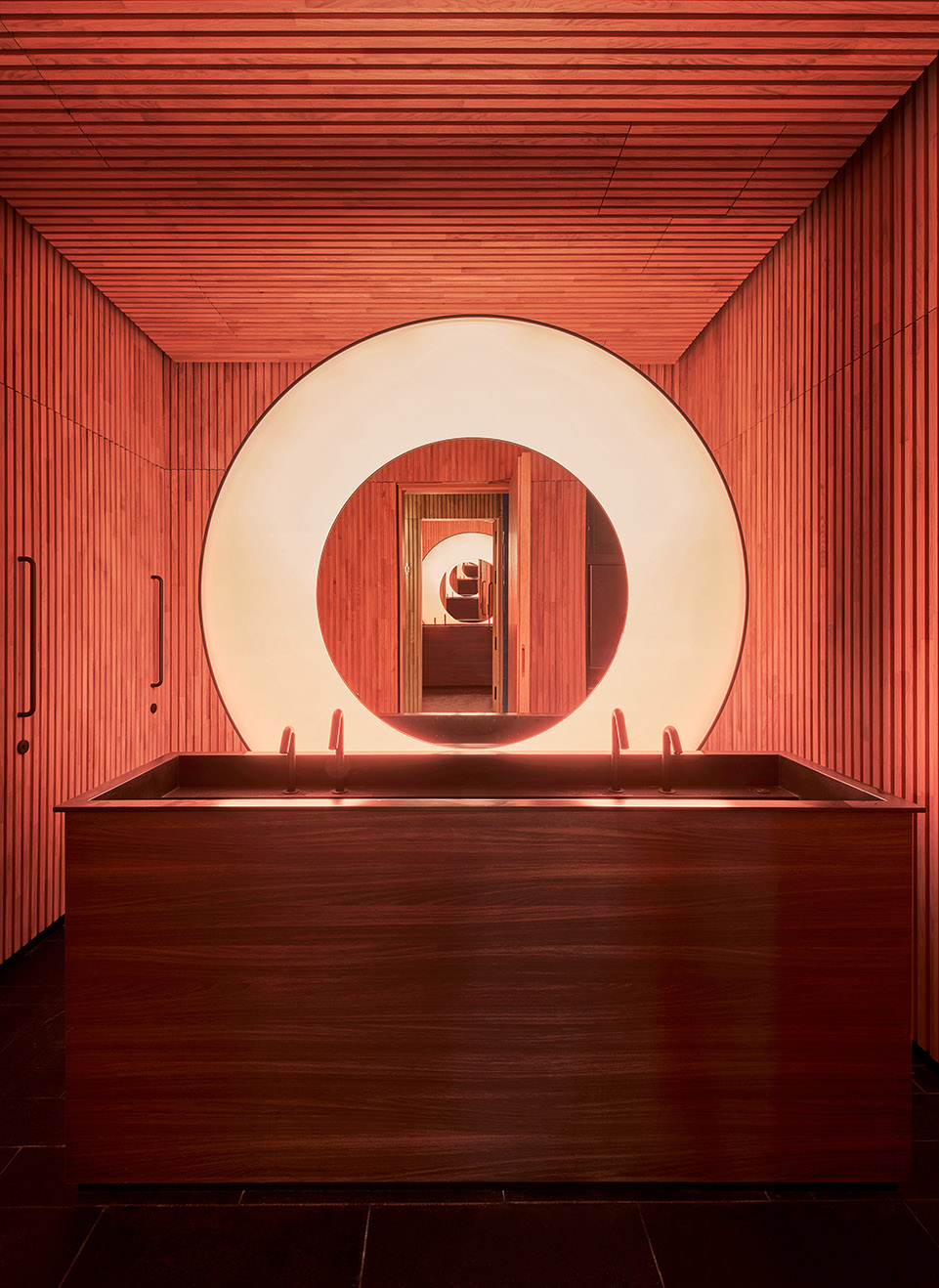 Tailor Made Office by Twobo - 谷德设计网