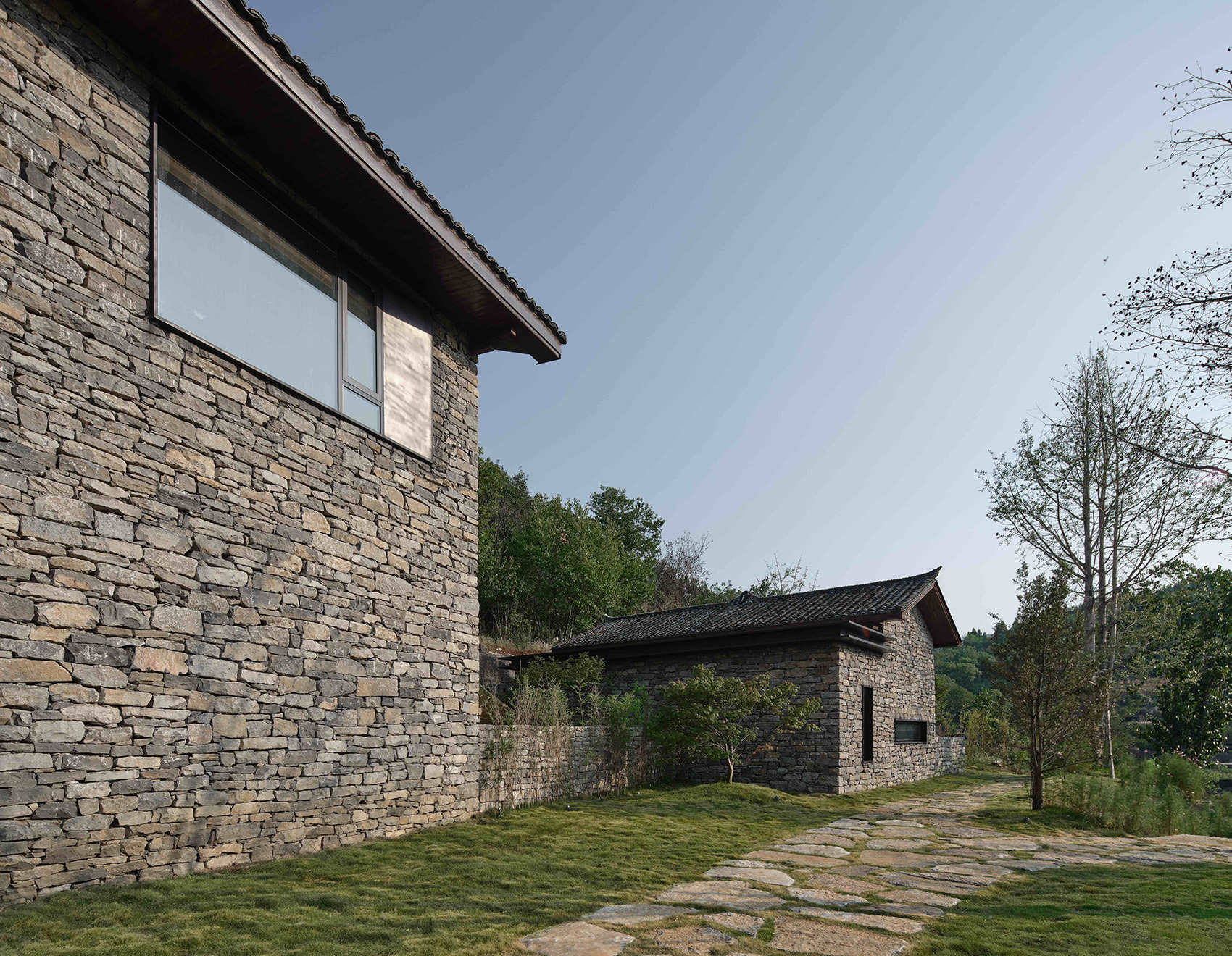 Nanchawan stone House in Yichang B&B Phase II. by The Design Institute ...