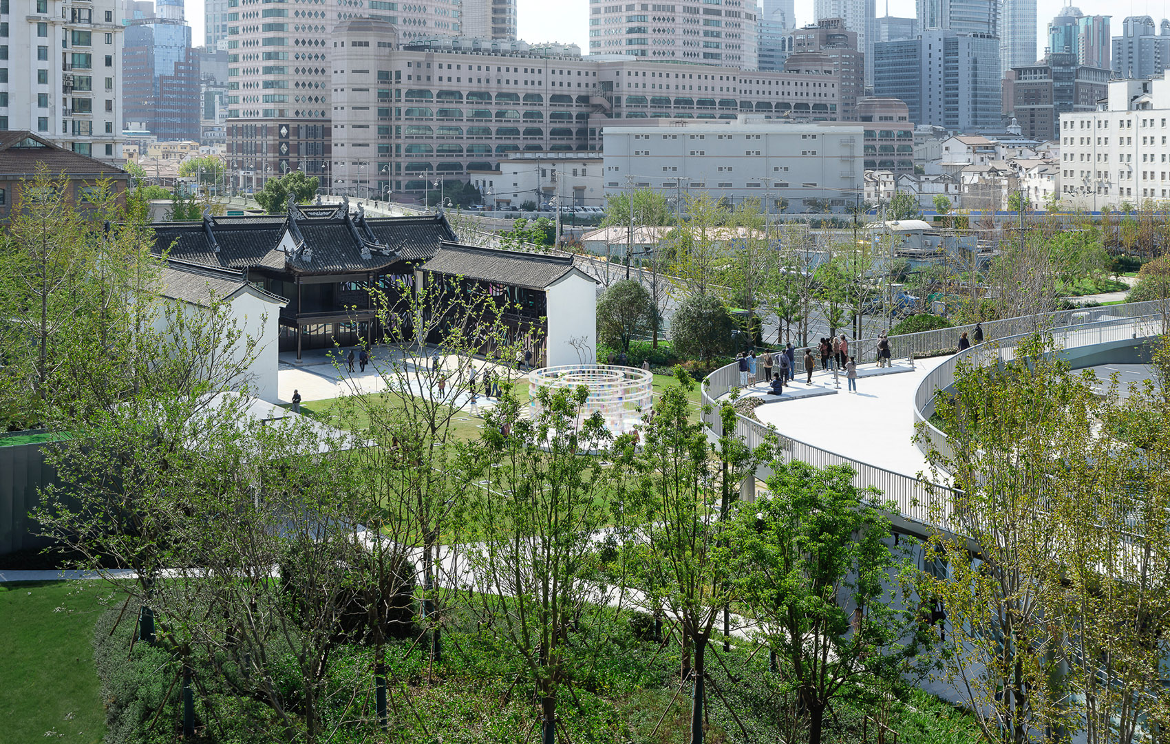 Shanghai Suhe MixC World by Kokaistudios - 谷德设计网