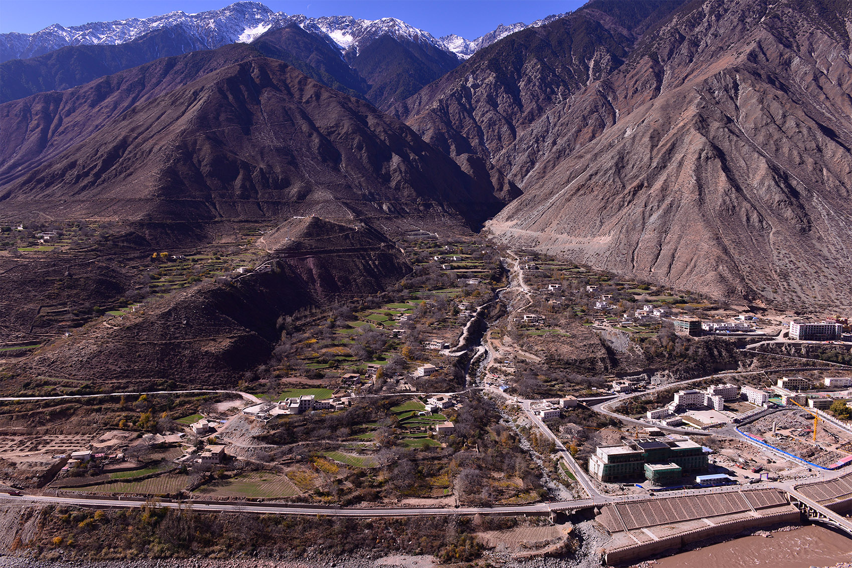 Quzika 1865 Winery, Tibet by PL-T ARCHITECTURE - 谷德设计网