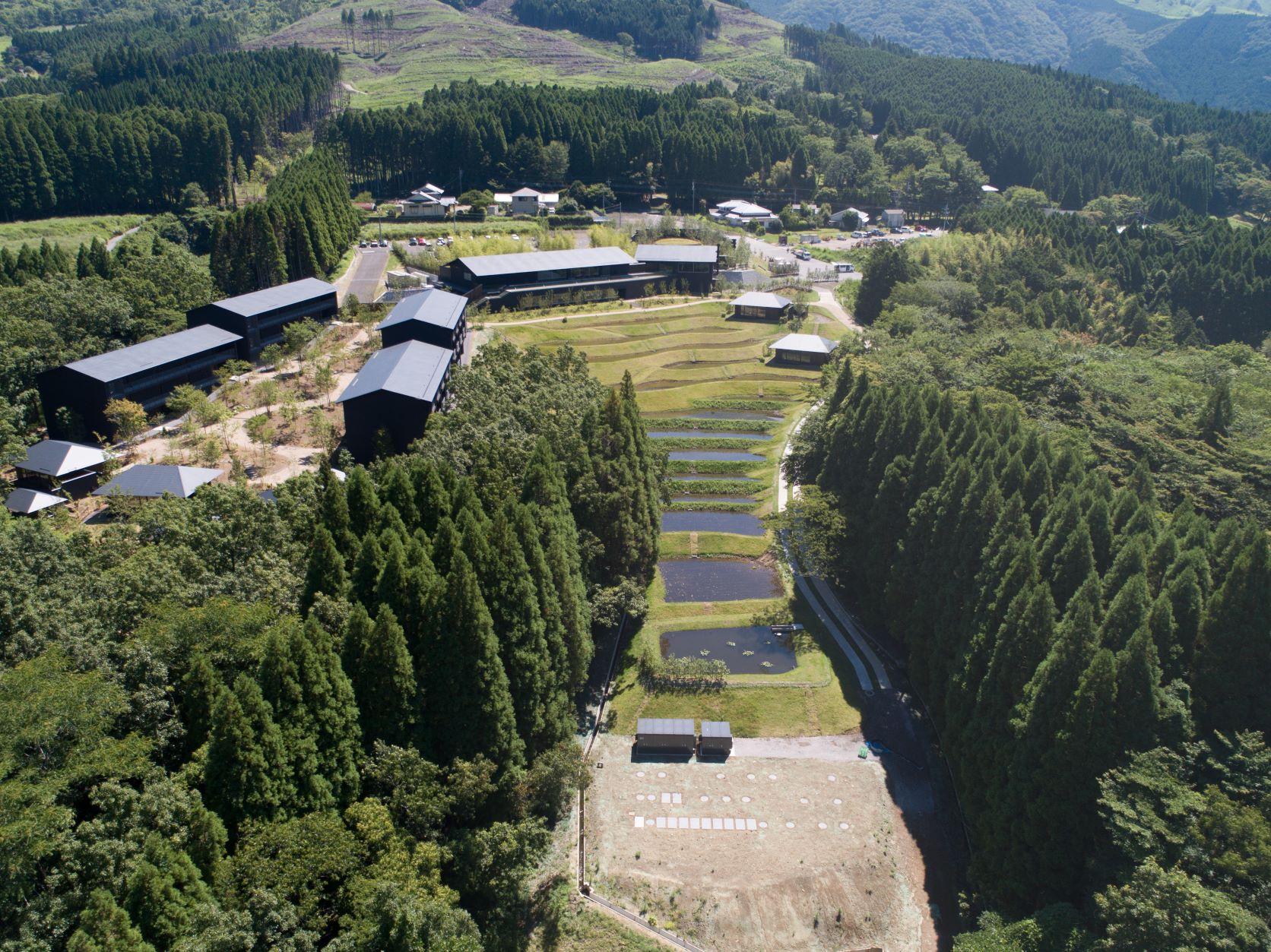 KAI Yufuin by Kengo Kuma and Associates - 谷德设计网