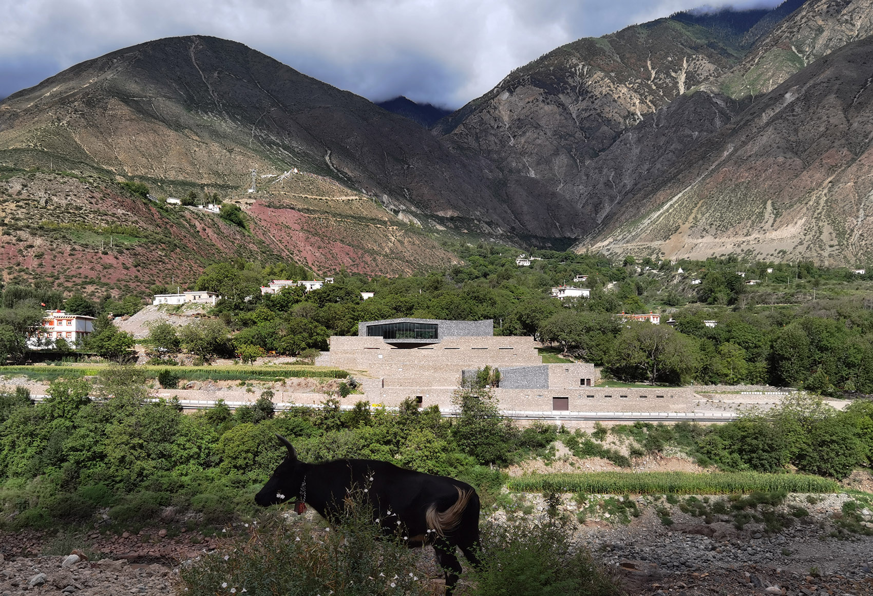 Quzika 1865 Winery, Tibet by PL-T ARCHITECTURE - 谷德设计网