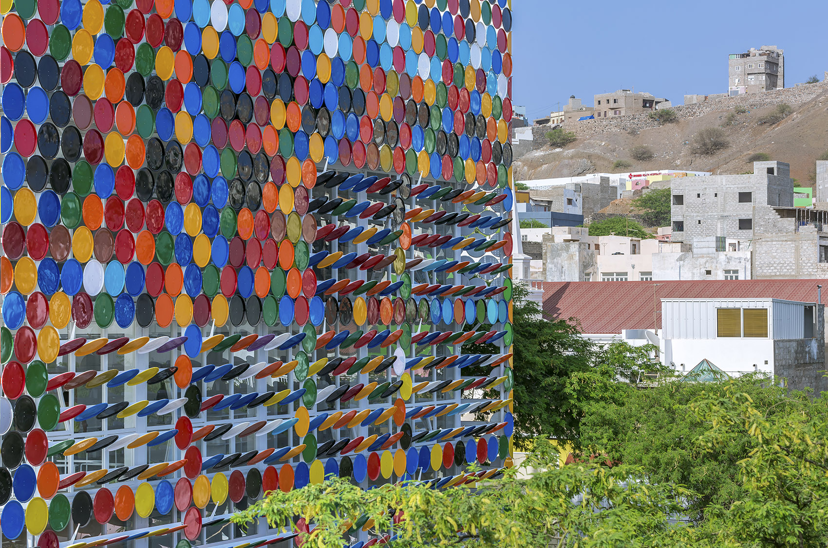 CNAD National Art, Crafts and Design Center by Ramos Castellano ...