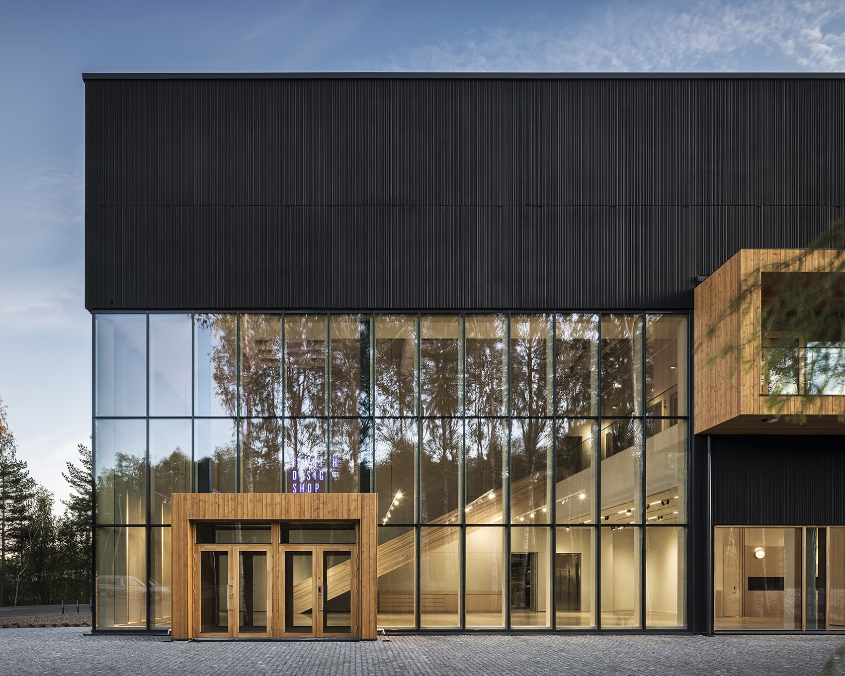 FINNISH DESIGN SHOP by Avanto Architects - 谷德设计网