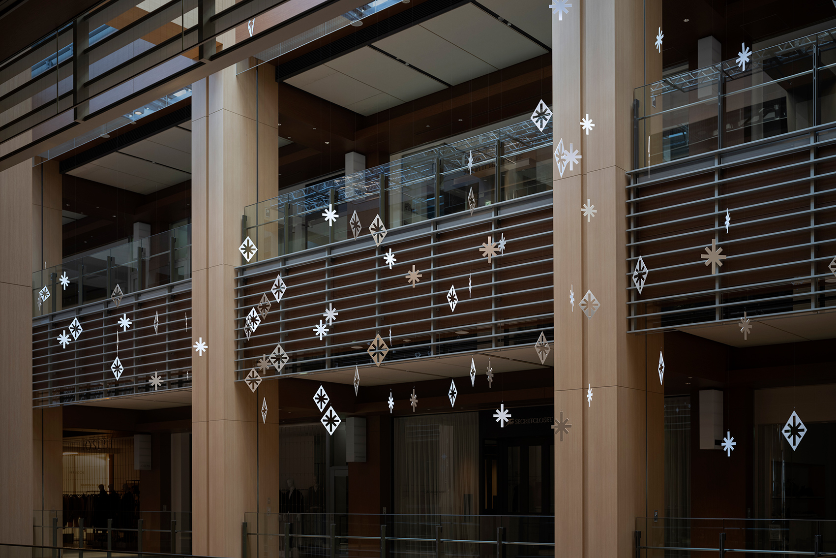 Tokyo Midtown Christmas tree by nendo - 谷德设计网