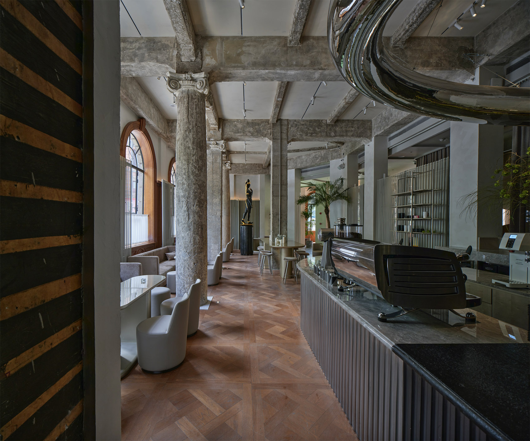 DECK in Shanghai by Deep Design Consultant - 谷德设计网