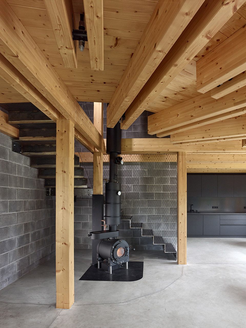 House that opens up to the sun by Stempel & Tesar architekti - 谷德设计网