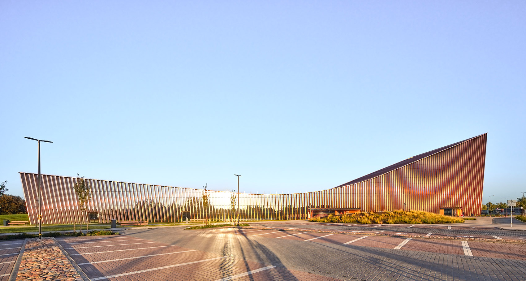 VIZIUM Science and Innovation Centre by Audrius Ambrasas Architects - 谷德设计网