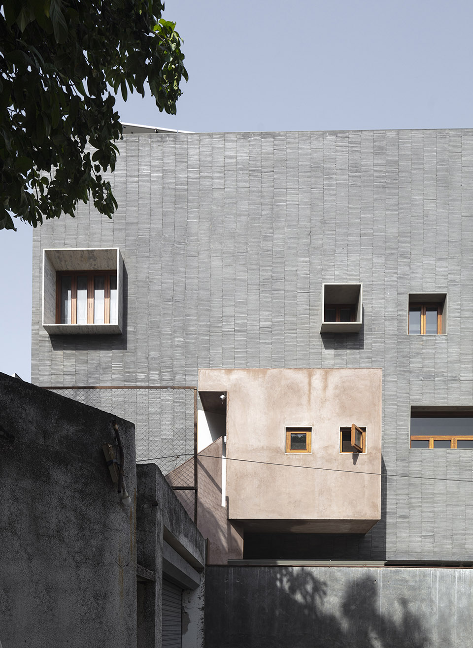 Cool House by Samira Rathod Design Atelier - 谷德设计网