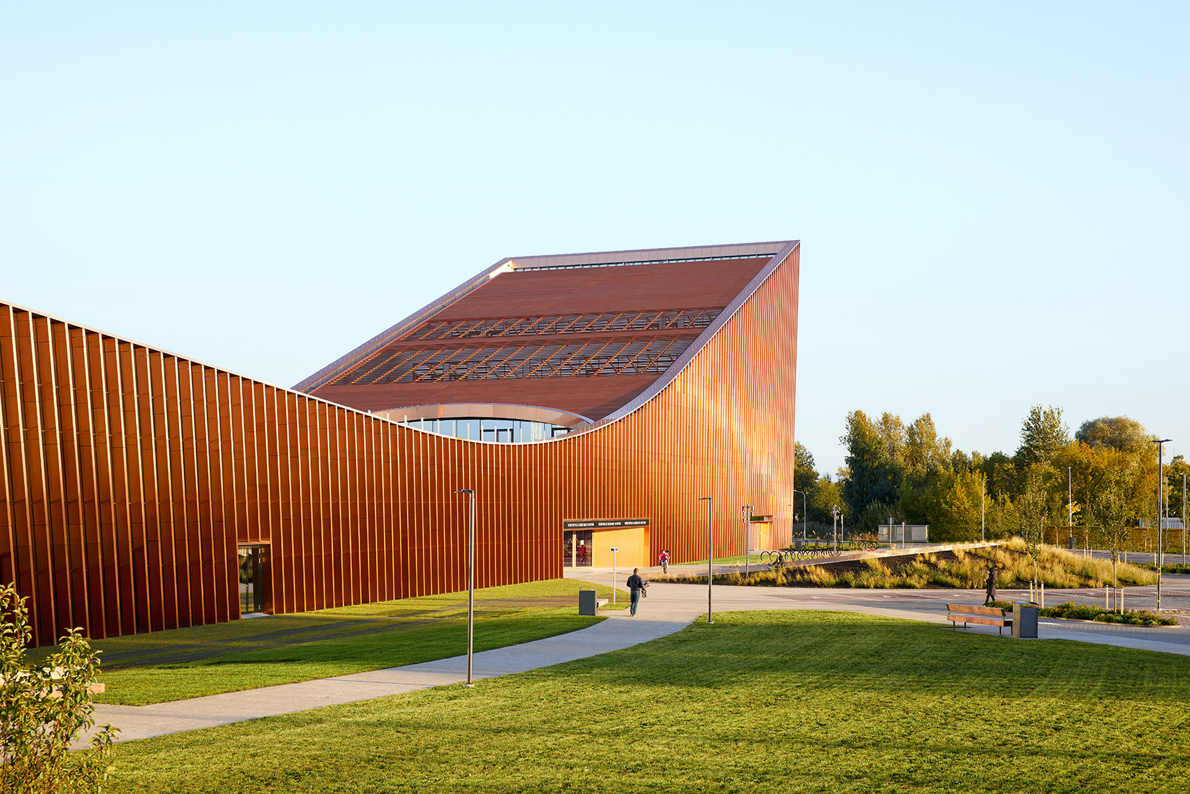 VIZIUM Science and Innovation Centre by Audrius Ambrasas Architects - 谷德设计网