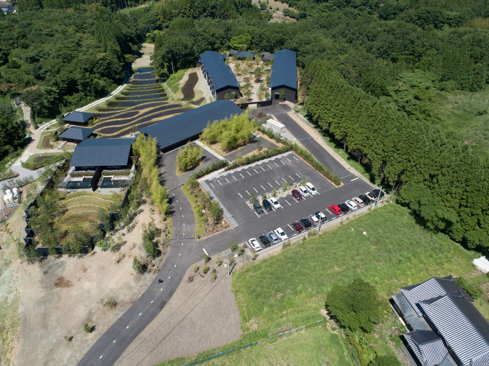 KAI Yufuin by Kengo Kuma and Associates - 谷德设计网