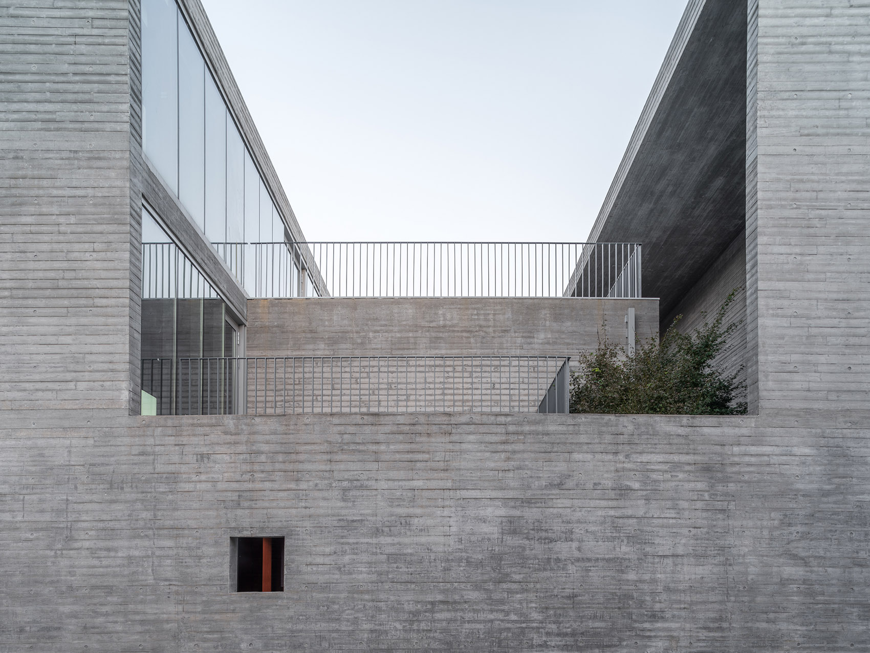 Four Studio-Houses by FCJZ - 谷德设计网