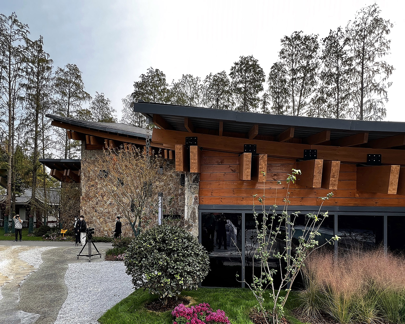 The Exhibition Hall for the Achievements of the 30th Anniversary of ...