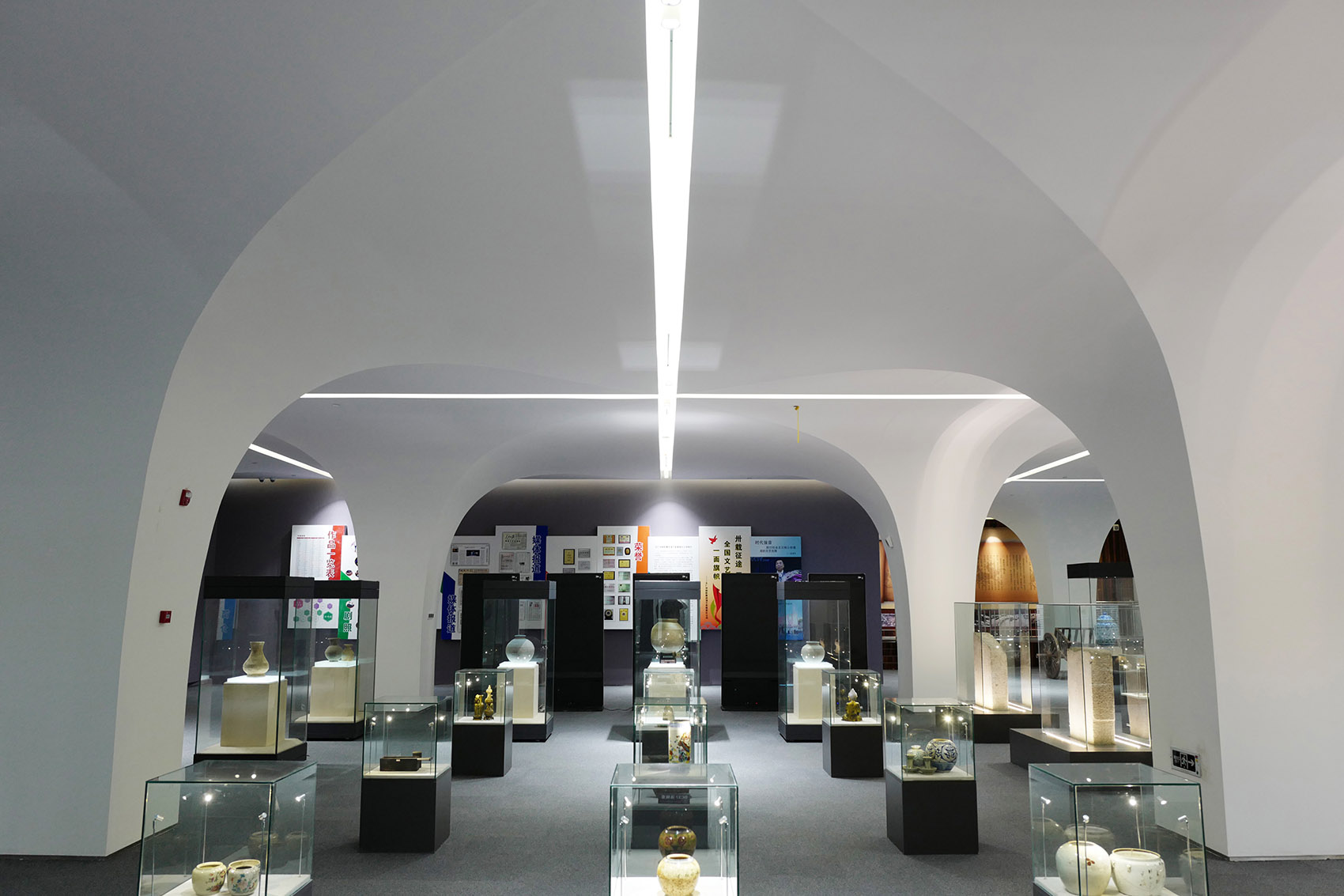 Terrace Library and Cave Museum / UDG · Very Studio - 谷德设计网