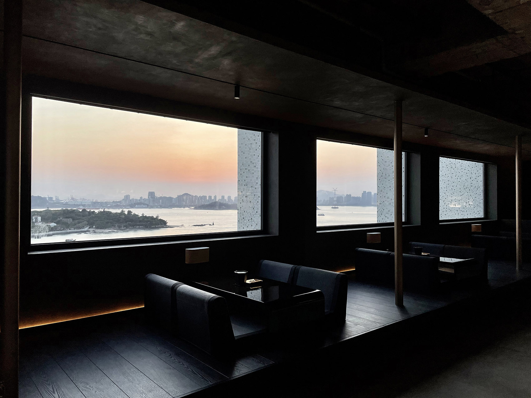 Sunset Space, China by Deep Design Consultant - 谷德设计网