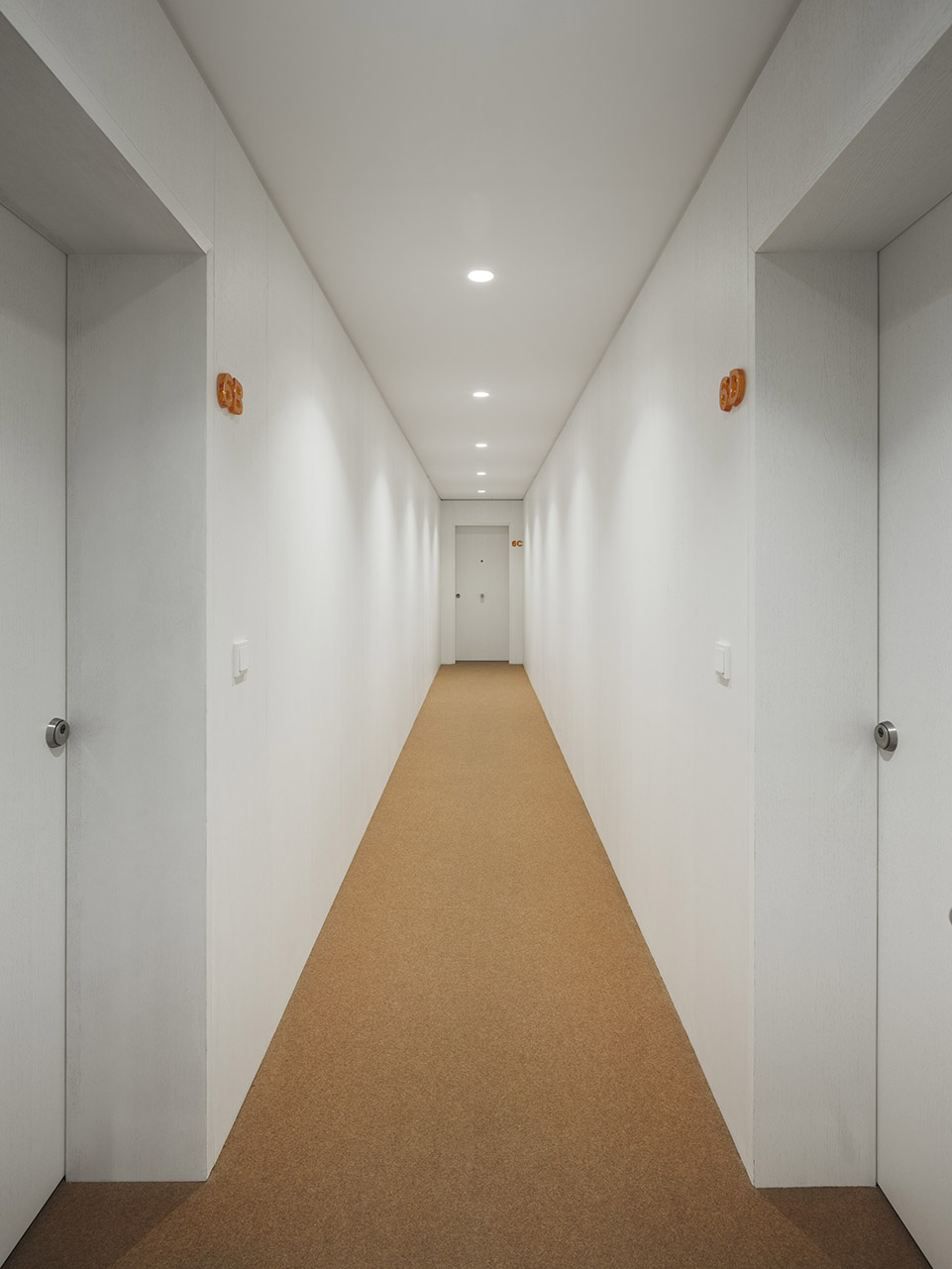 Cornes Espacio Residencial by Carbajo Barrios Arquitectos - 谷德设计网