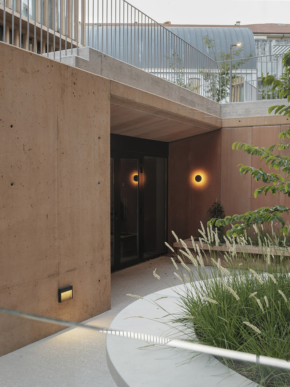 Cornes Espacio Residencial by Carbajo Barrios Arquitectos - 谷德设计网