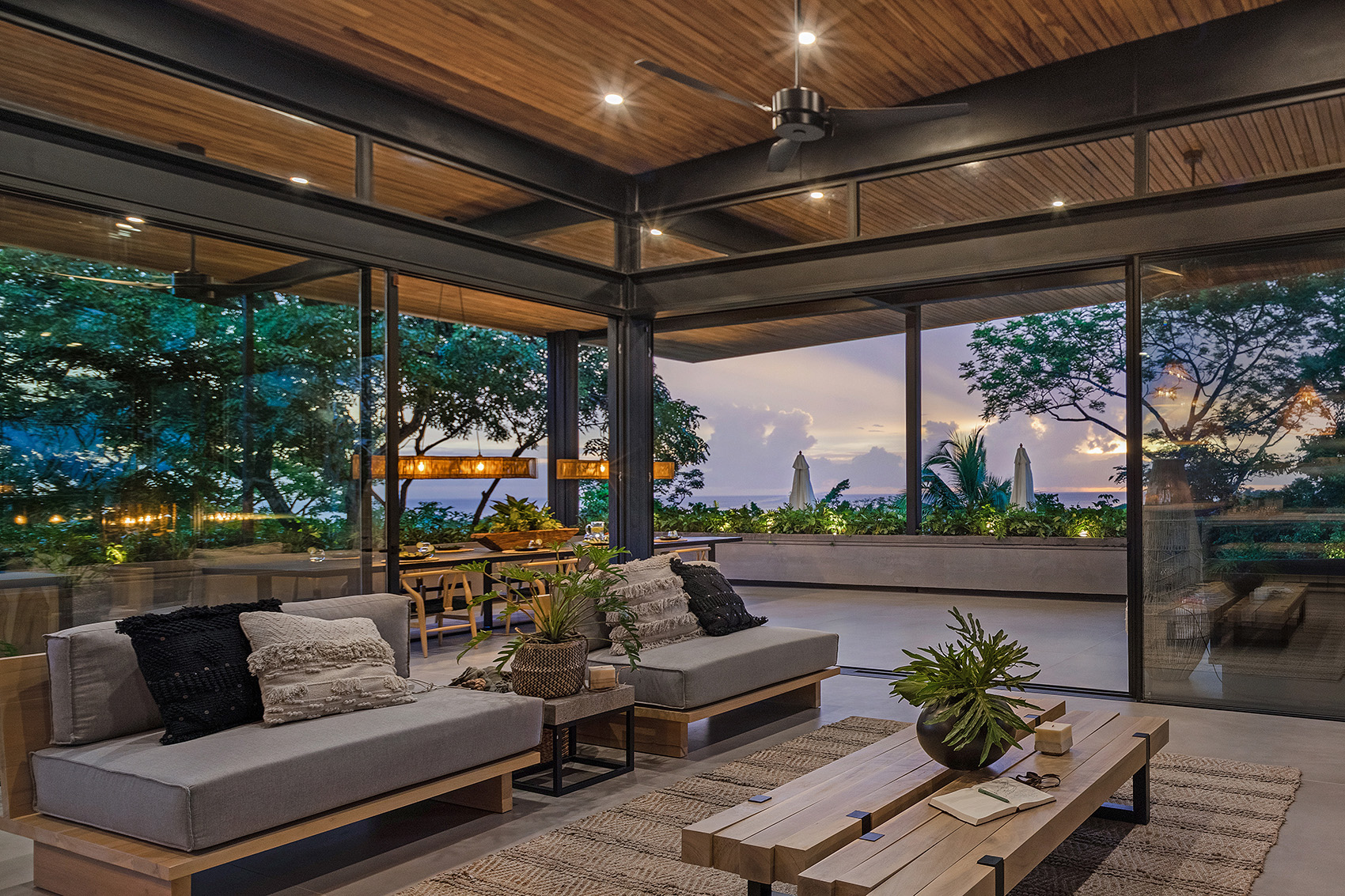 Raintree House by Studio Saxe - 谷德设计网