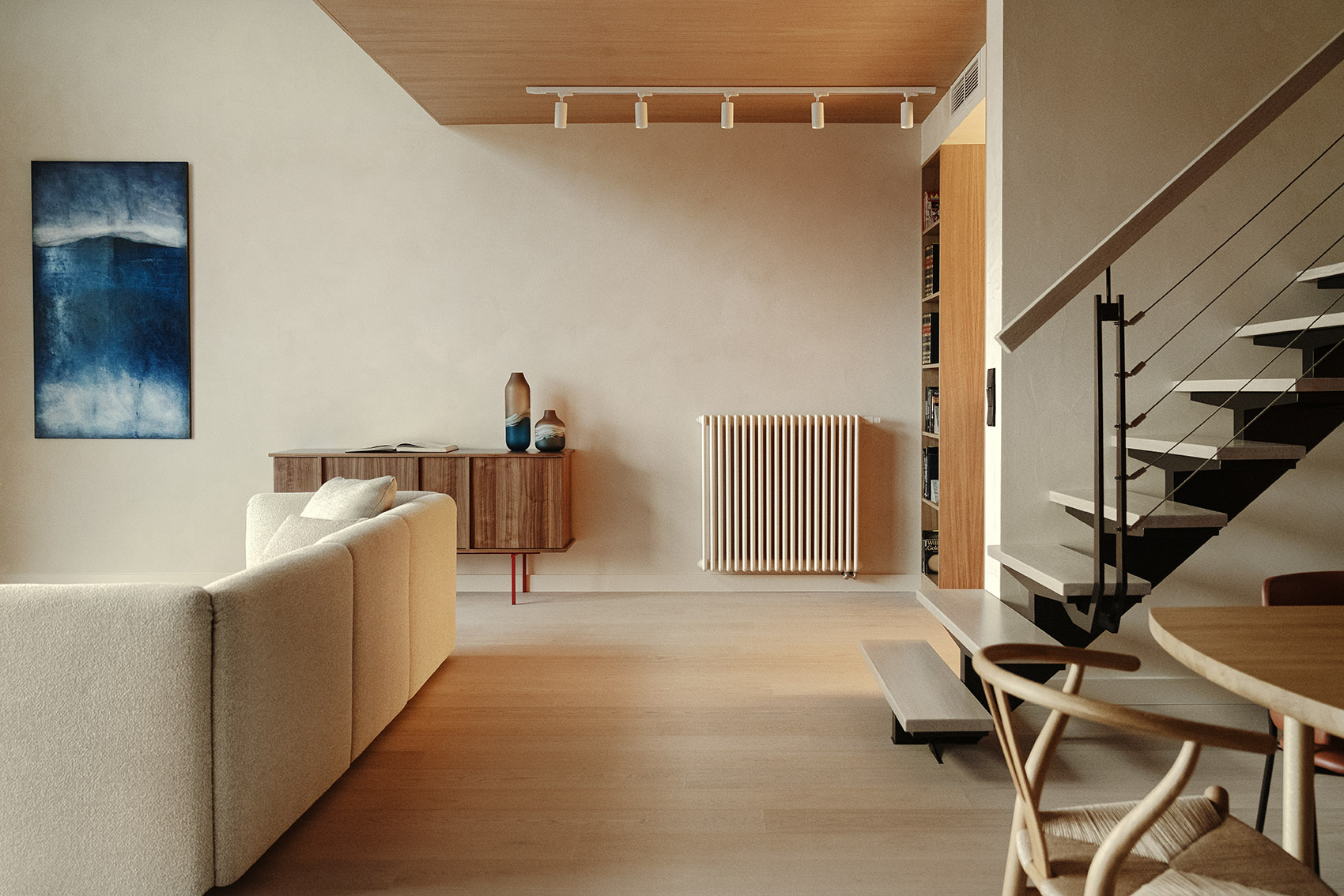 Apartment with a view of 1000 years of history by SIKORA INTERIORS - 谷德设计网