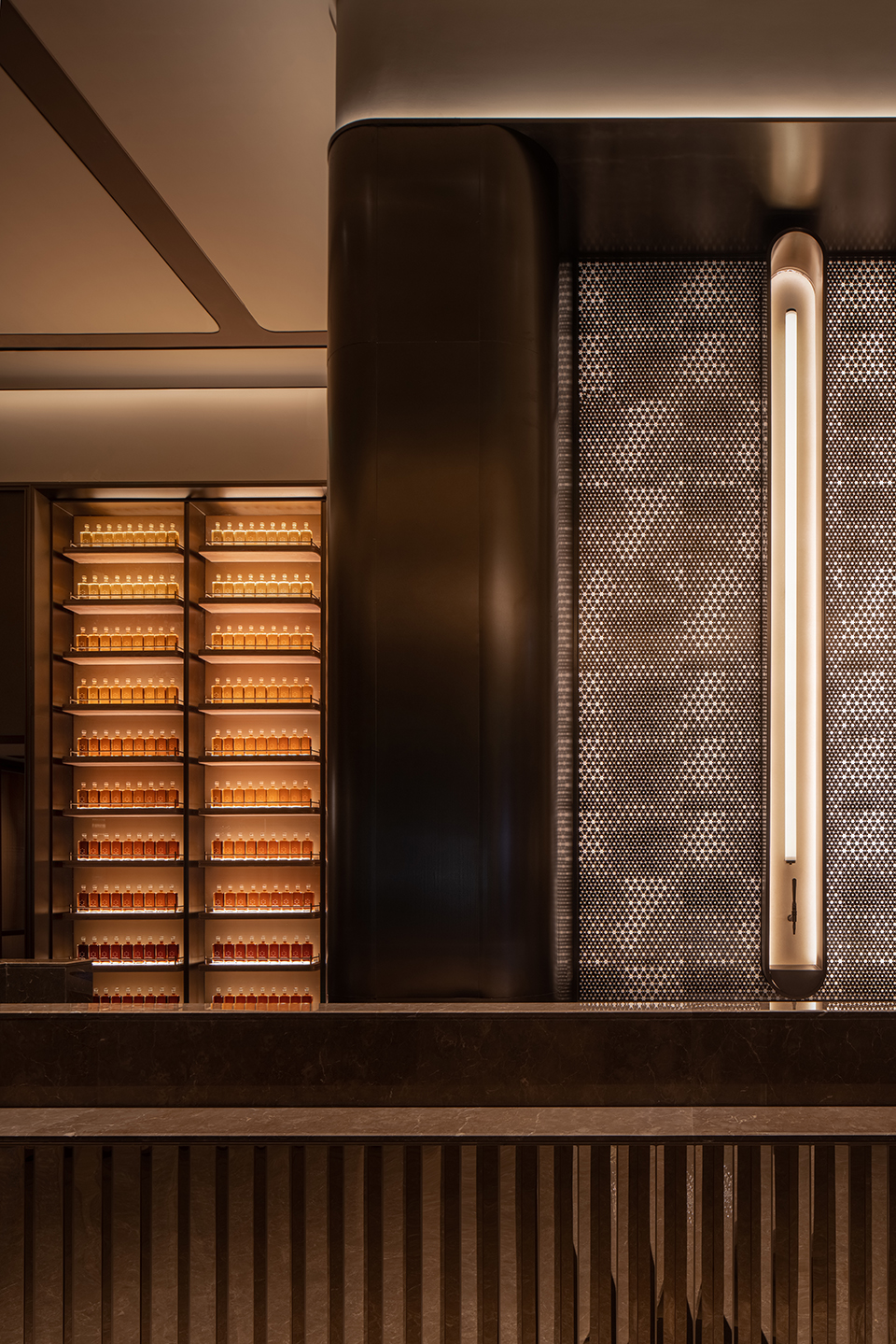 Crystal Orange Hotel Shanghai Pudong Lujiazui by Vermilion Zhou Design ...