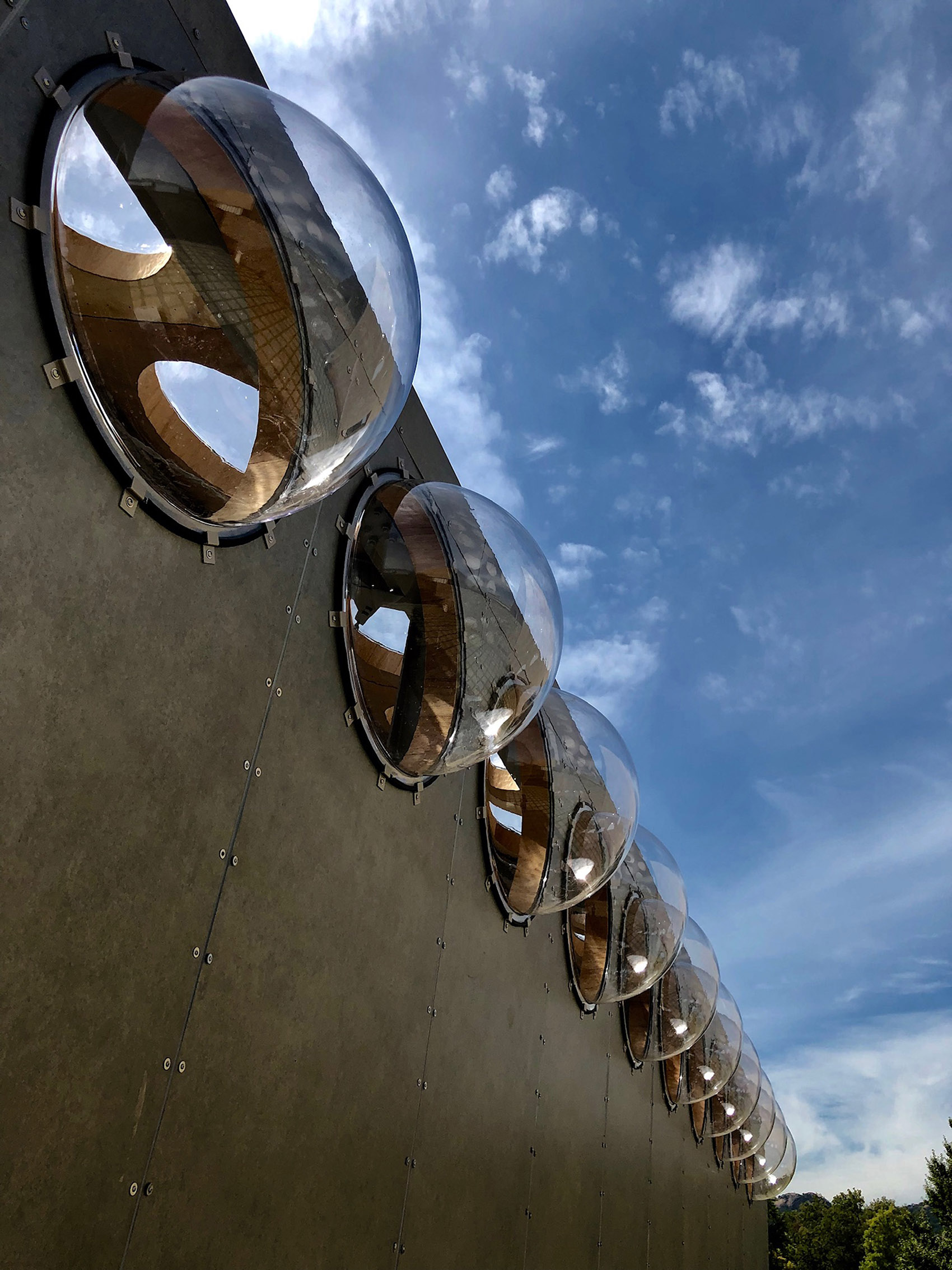 Perpetual Spring, the Climate Correcting Machine by Obra Architects - 谷德设计网