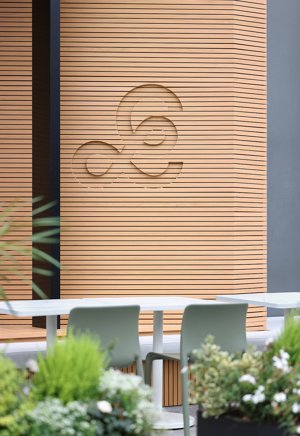 gaga Shenzhen Baoan Daqianli store by UND Design Studio - 谷德设计网