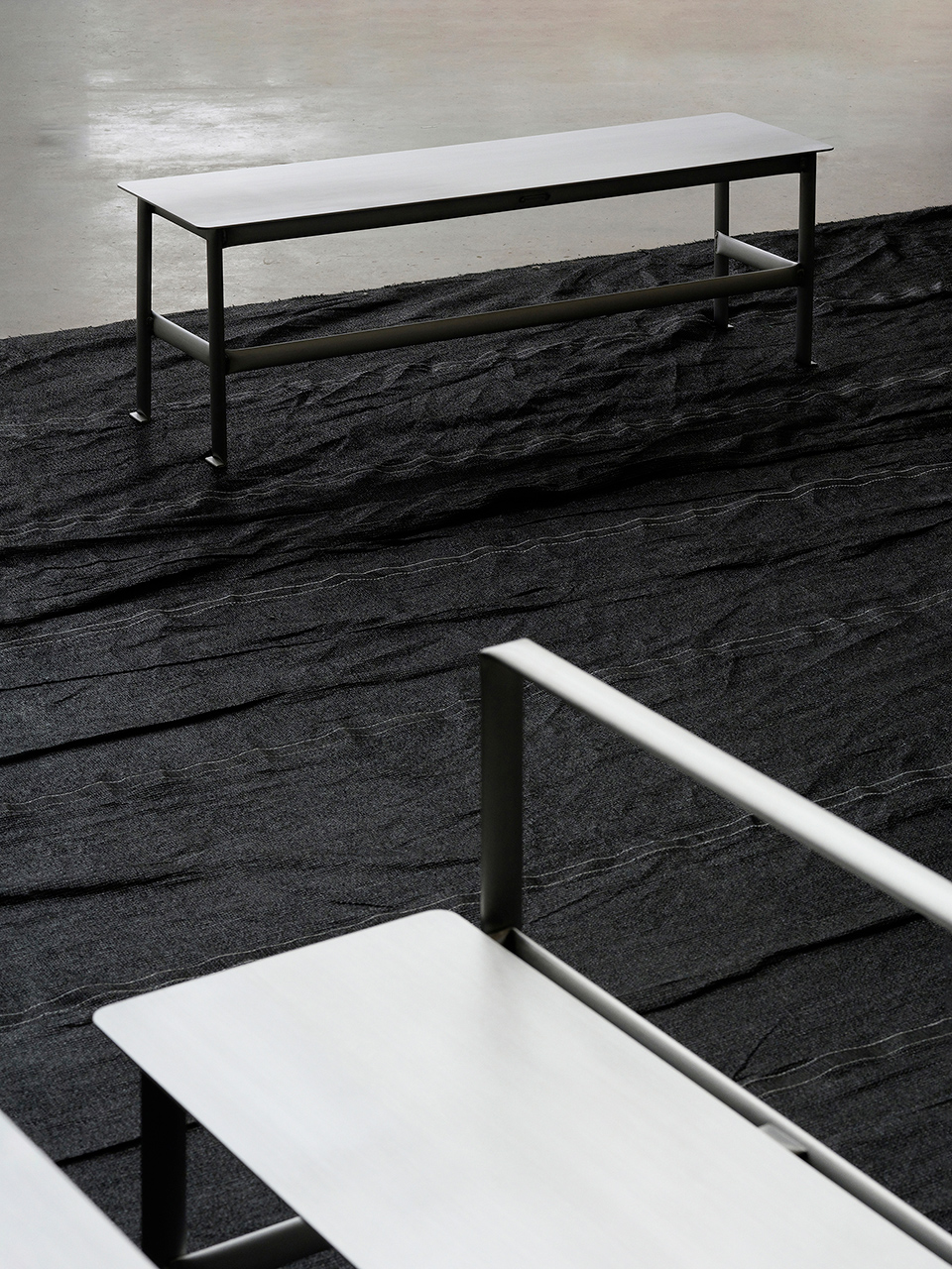 Monochrome by Ximi Li Design - 谷德设计网