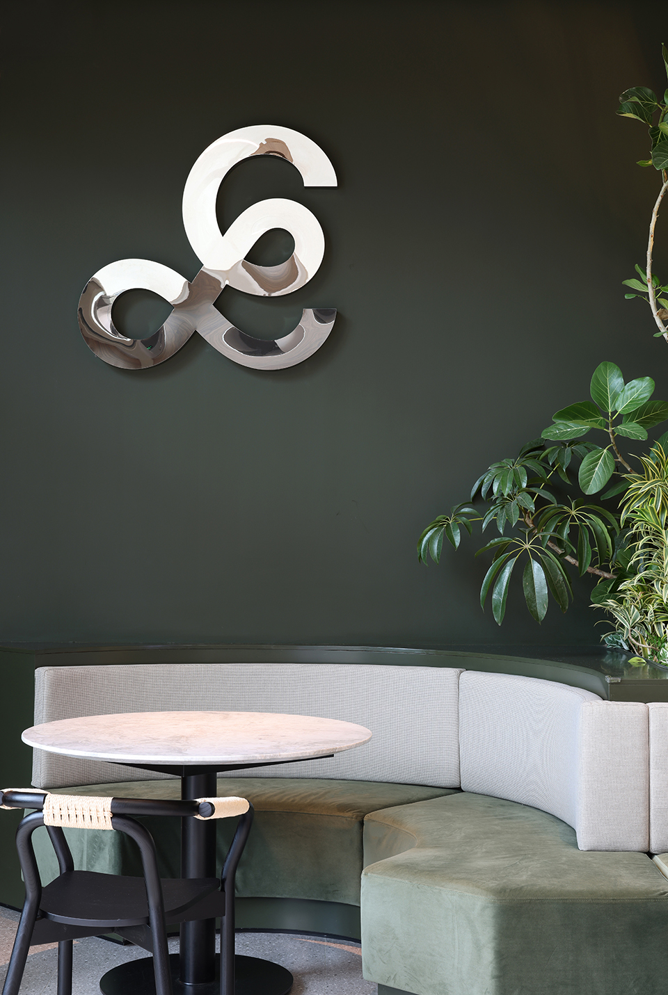 gaga Shenzhen Baoan Daqianli store by UND Design Studio - 谷德设计网