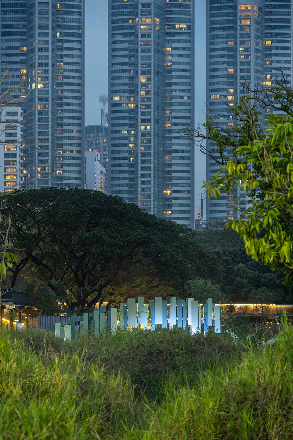 Benchakitti Rain Forest Observatory by HAS design and research - 谷德设计网