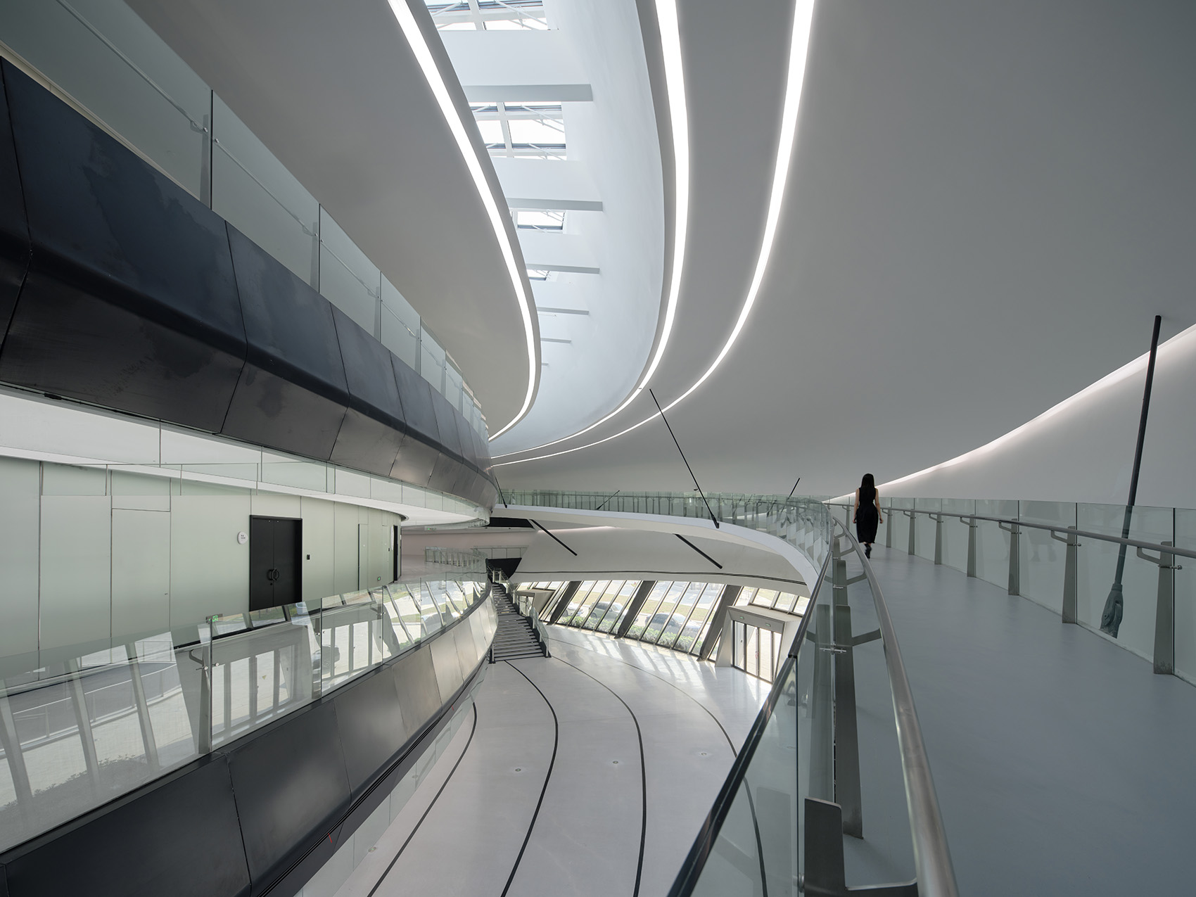 China Hangzhou Esports Center by CSADI - 谷德设计网