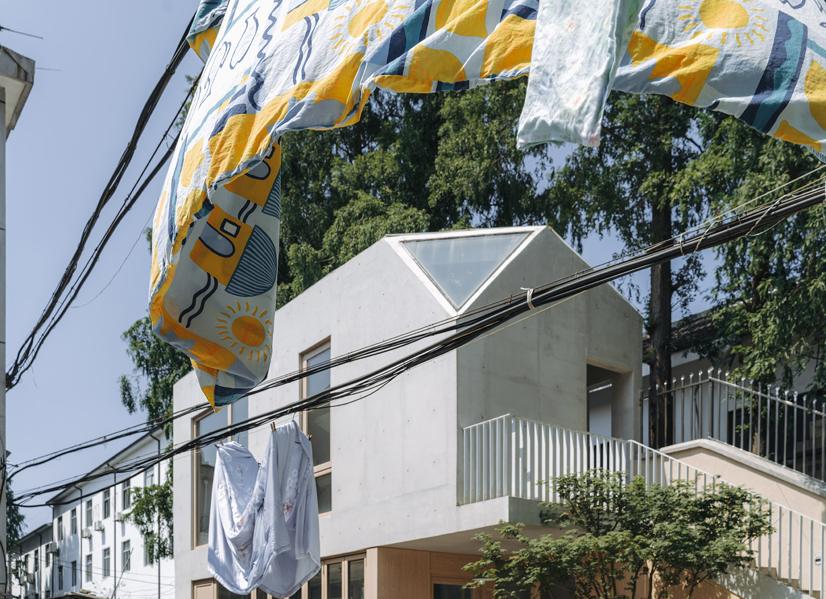 The PAVILION, a community house nearby Huangpu river by VIASCAPE design ...