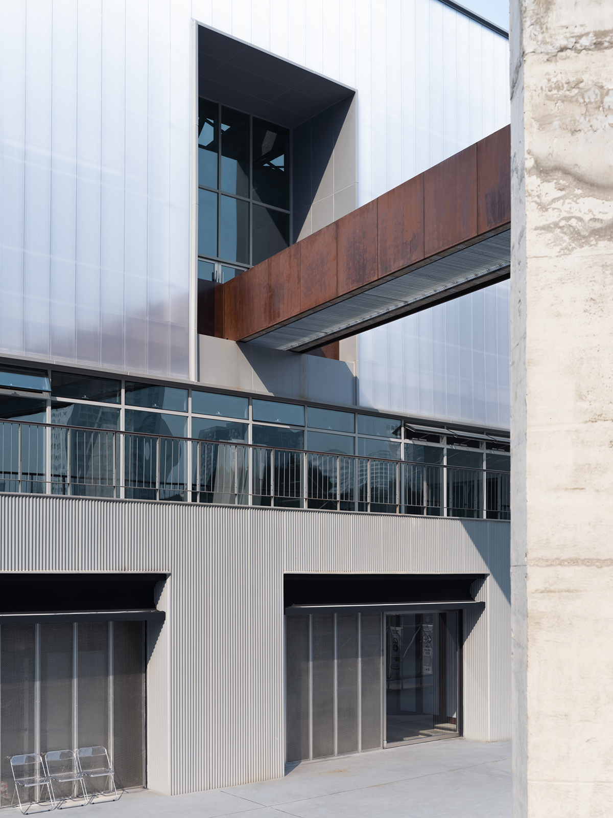 TanArt Community: The Renovation of the Boiler Station at Xi’an Shiyou ...