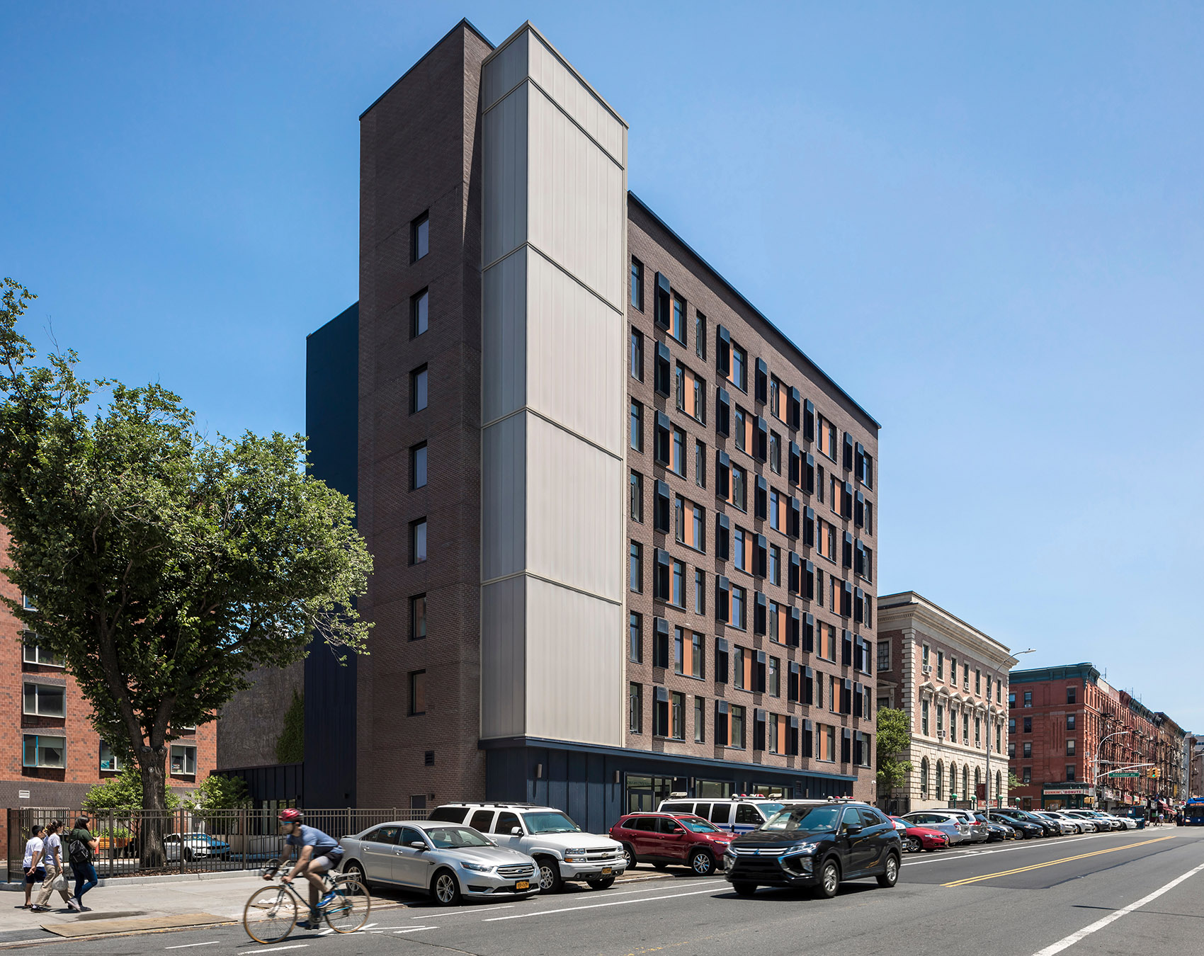 Tres Puentes by Shakespeare, Gordon, Vlado: Architects - 谷德设计网