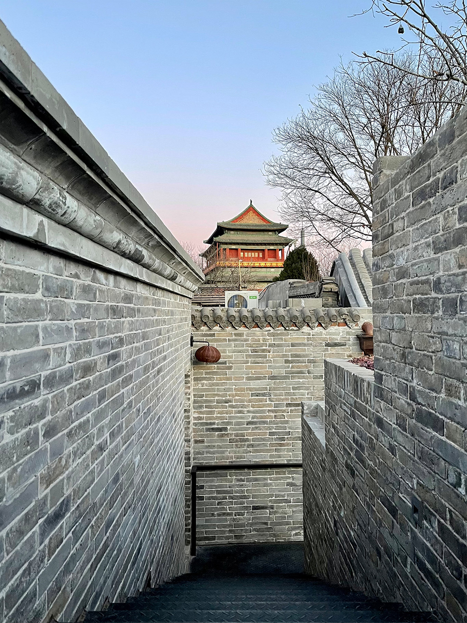 Courtyard renovation at No. 33 Gulou West Street in Beijing by United Design Architects - 谷德设计网